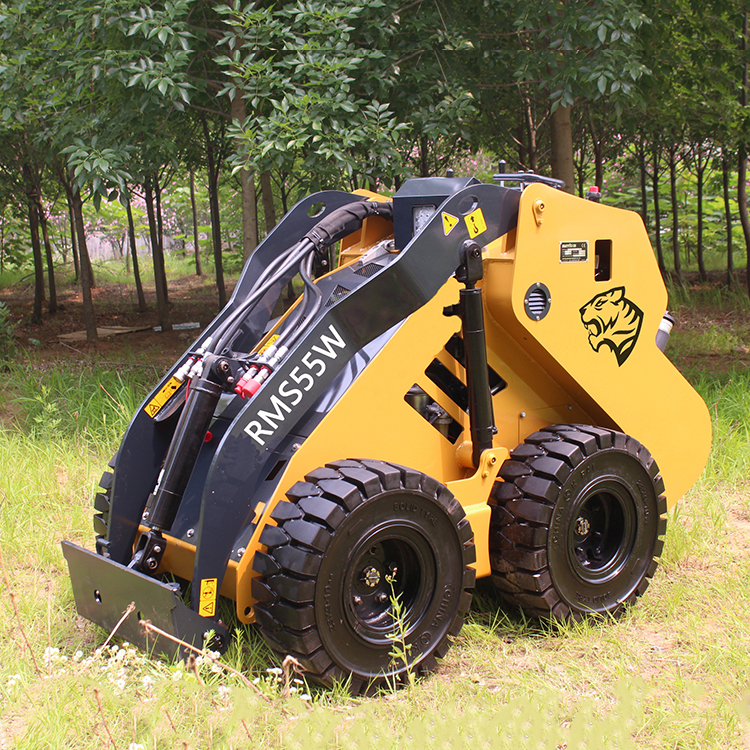 Small Stand up Skid Steer for Sale RMS55W - RAY SKID STEER